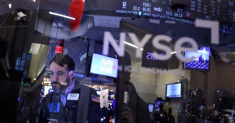 Wall Street Ends 2022 With Biggest Annual Drop Since 2008 Heres To