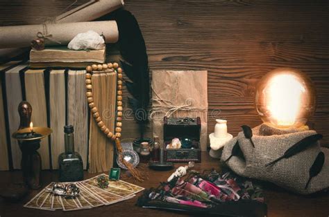 Crystal Ball And Tarot Cards The Seance Reading Of Fate And Future