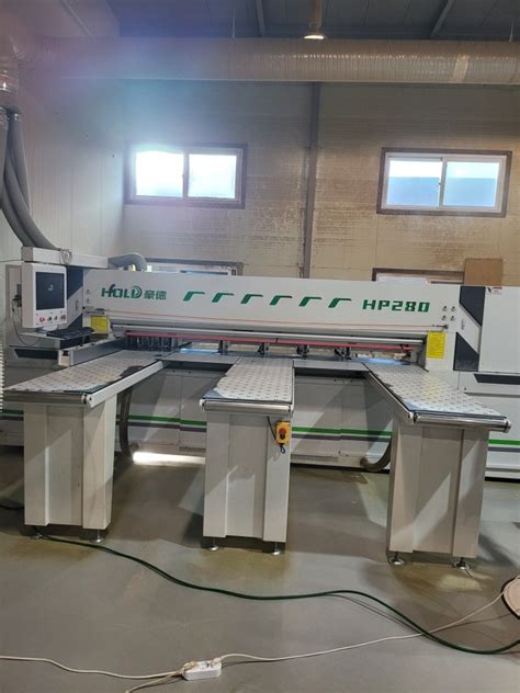 Cnc재단기 중고 홀드제품 4년사용 중고목공기계 뉴탑목공기계