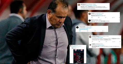 Hinchas de las selección peruana piden la renuncia de Juan Reynoso tras perder contra Chile por