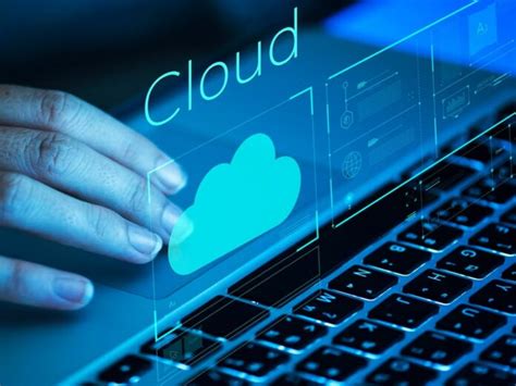 6 Reasons Why You Should Invest In A Cloud Based Intranet