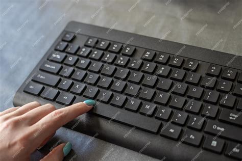 Premium Photo Lady Hands Pointing Pressing Computer Keyboard Keys