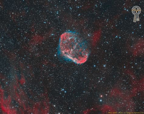 Crescent Nebula Hoo Apod Grag
