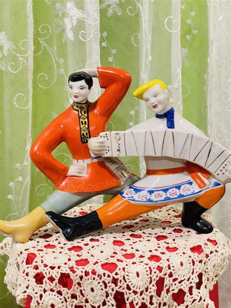 Статуэтка сср винтаж фарфор — цена 310 грн в каталоге Статуэтки Купить товары для дома и быта