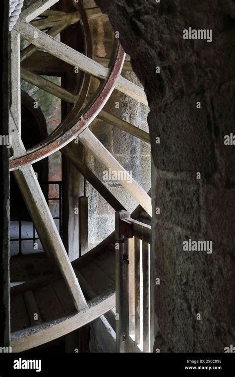 132 Mont Saint Michel Enormous Squirrel Cage Wheel Built In 1820 In The Former Ossuary When The