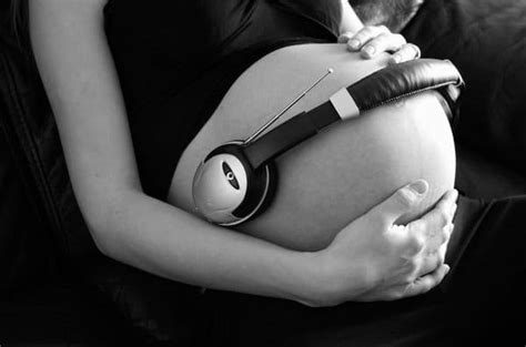 Música y embarazo motivando la gestación