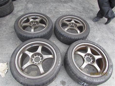 Диски R17 4Х100+резина, выкидной ключ для VW, ручка КПП MOMO продам ...