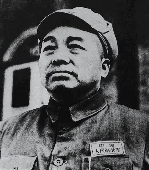 彭老总“落难”时，支持他的都是四野将领而一野却没有人站出来彭德怀领导政治
