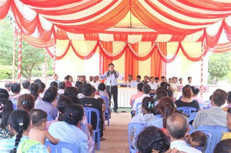 លោក ម៉ម ប៊ុននាង ប្រធានគណៈកម្មការអង្កេត បោសសម្អាត និងប្រឆាំងអំពើពុករលួយនៃព្រឹទ្ធសភា