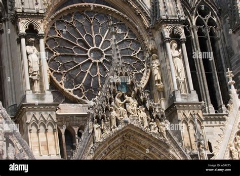 La cathédrale de Notre Dame de Reims construit 1211 1311 sur le site