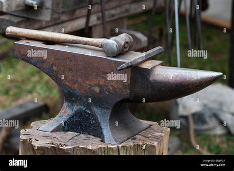 Blacksmith Anvil Mclellan Blacksmith Anvil 175 Lb