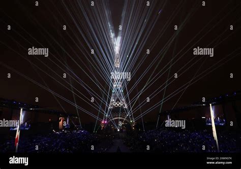 240726 Paris July 26 2024 Xinhua A Light Show Illuminates