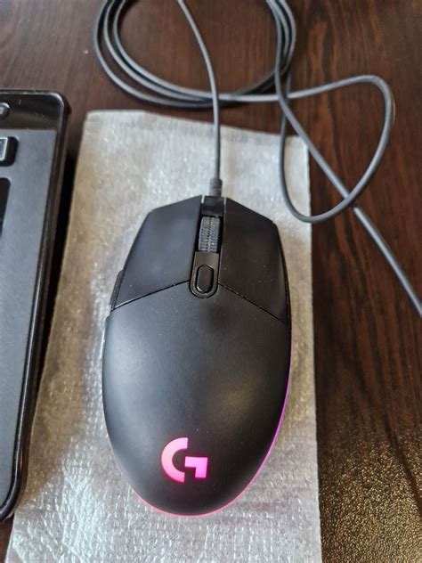 Геймин Мишка Logitech G203 и клавиатура AlienWare гр. Русе Дружба 1 ...