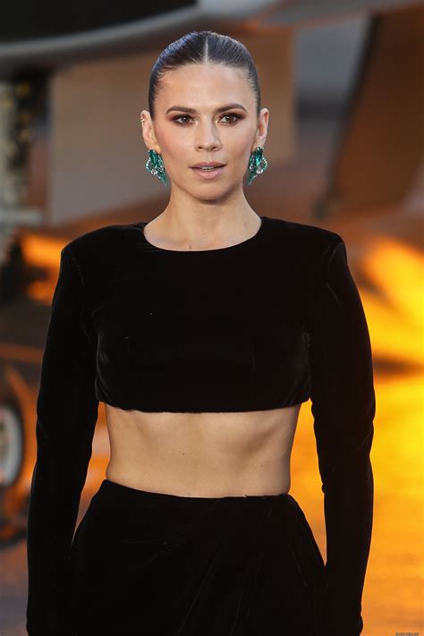 Mommy Hayley Atwell Showing Her Perfect Mature Body With Abs So Hot You