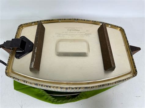 Mid Century Modern Electric Bun Bread Warmer Wards Signature 14 5w X 9d