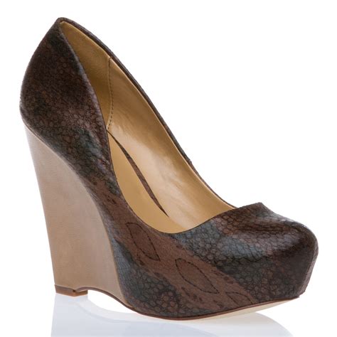 Ciji Shoedazzle