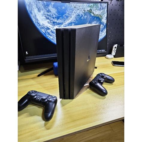 Playstation Ps4 Pro 1tb 主機 附雙手把 無紙箱 宜蘭市可面交 蝦皮購物