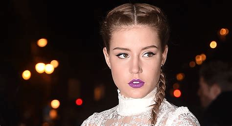 Adèle Exarchopoulos Interview Adèle Exarchopoulos Eehhg