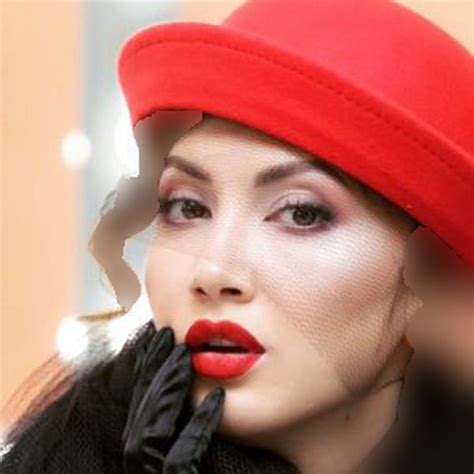 عکس جدید سمیرا حسینی و خاطره بازی با عکس های جوانی اش چهره دوست