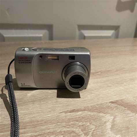 Olympus CAMEDIA C-310 Zoom 3.2MP Digital Camera... - Depop