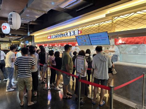 丸亀製麺 【🎊𝟭𝟭𝟯𝟴𝟴 四 大遠百高雄店順利開幕🎊 】 丸亀製麵 大遠百高雄店 今天正式開幕啦~😉