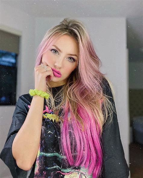 Pin En Youtubers Inspiración