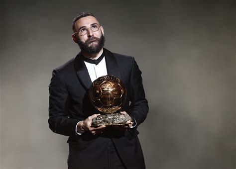 France Football elege Benzema como melhor do mundo Vinicius Jr é