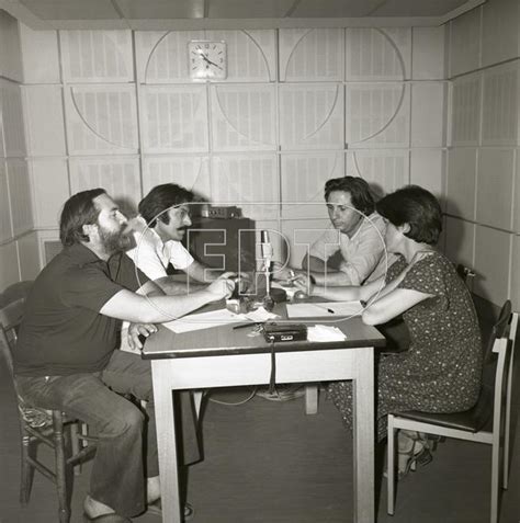 ΣΥΛΛΟΓΉ ΘΕΑΤΡΟ ΣΤΟ ΡΑΔΙΟΦΩΝΟ Archive Ert Gr