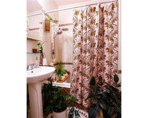 8 Of The Best Small Bathroom Shower Curtain Ideas Real Homes