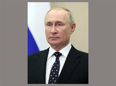 Putin Replaces Russian Defence Security Chiefs Emirates News Agency
