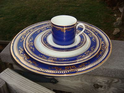Woodmere Titanic Blue Replica 1st Class Place Setting 137198234