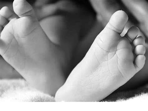 दाङमा चना घाँटीमा अड्किएर एक बालकको मृत्यु Rajmarg Online