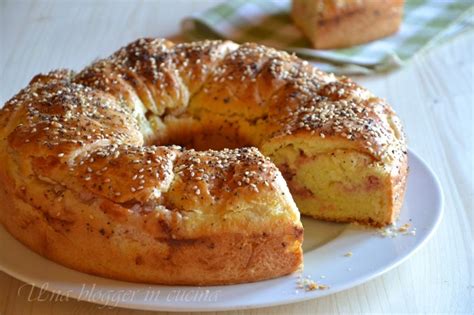 Ciambella Di Pan Brioche Salata Recipes Christmas Food Food