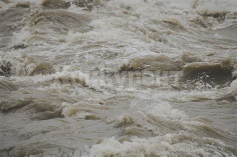 Проливни дъждове предизвикаха наводнения в Лисабон Konkurent Bg