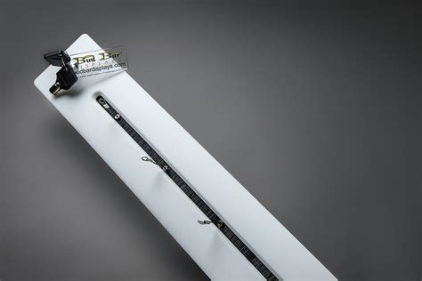 Security Tether Counter Insert™ Bud Bar Displays®