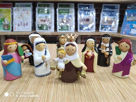 圣则济利亚女圣人公仔圣像圣贸网 天主教基督用品商城