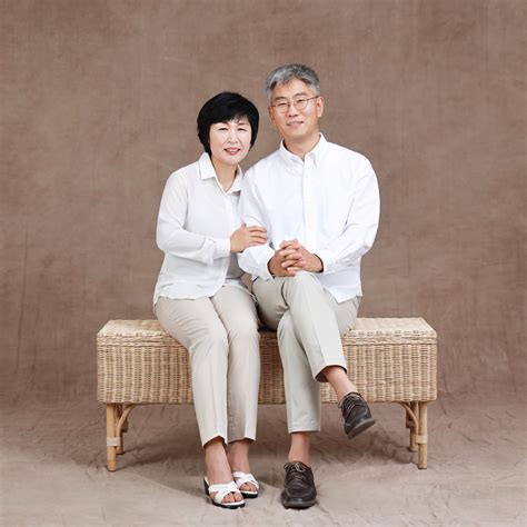 가족사진 캐주얼 허그프레임