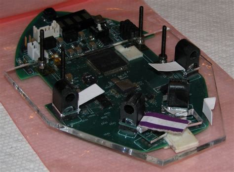 Accurately Attaching The Sensors Micromouse Online