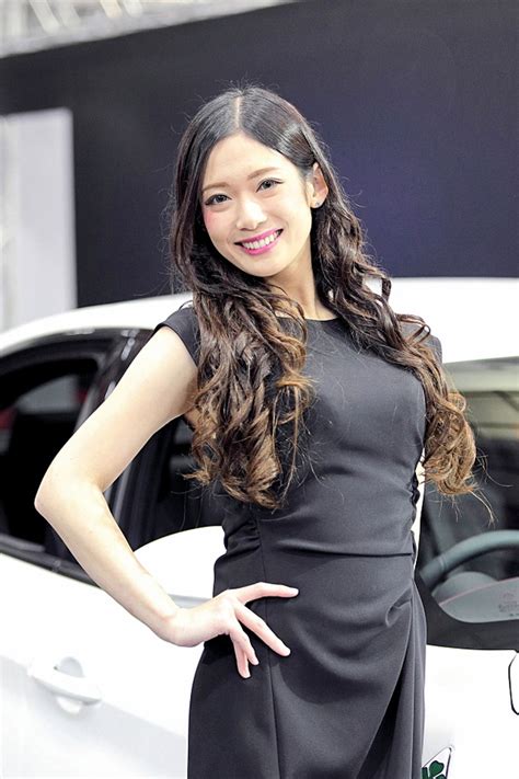 【福岡の美人コンパニオン多数】「福岡モーターショー2017」開幕！｜ウォーカープラス