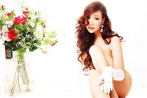 Choáng với ảnh nude của rừng xì ta Việt