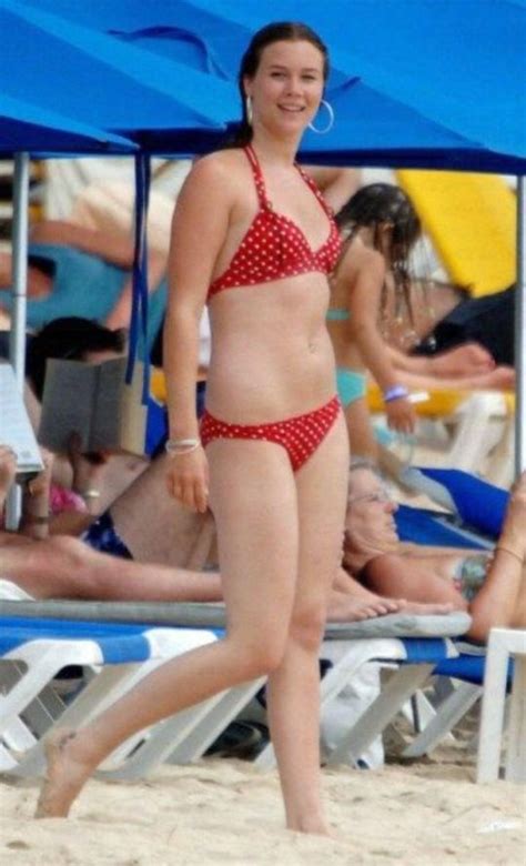 Joss Stone Bikini 2006 5 Pics