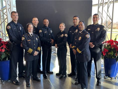 Six New Leesburg Police Officers Graduate The Northern Virginia