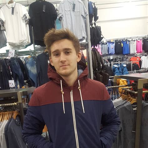 Aaron Collins Youtube