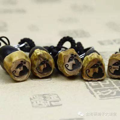 文玩手串diy 文玩手串搭配 猫眼文玩手串图片 大山谷图库