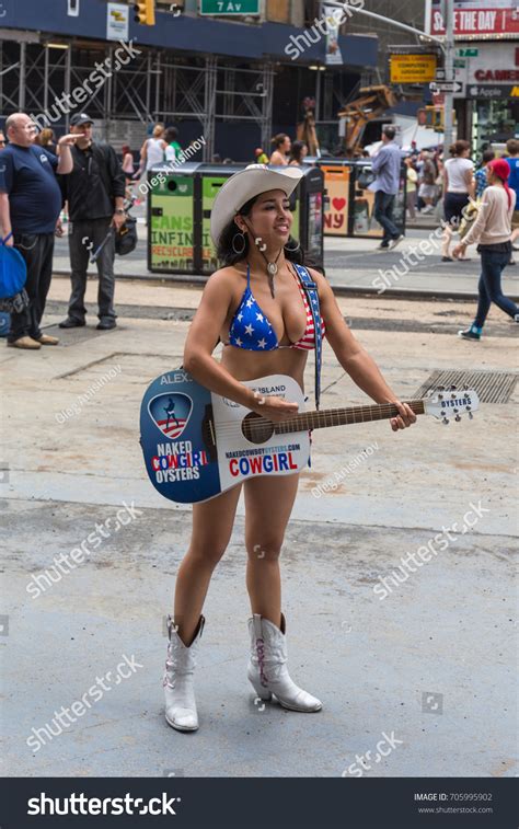 25 Cowgirl New York City Images Stock Photos Vectors Shutterstock