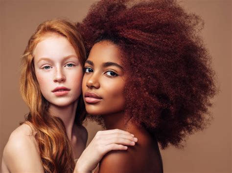 65 900 Filles Rousses Photos Taleaux Et Images Libre De Droits Istock