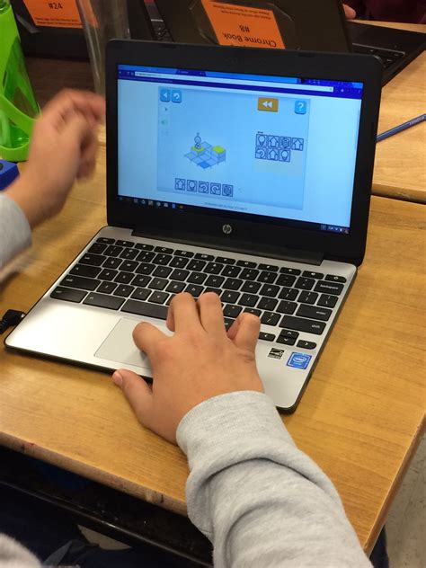Samantha Wilkinson On Twitter Coding With Lightbot And To Create A New Google Logo BGCHOC