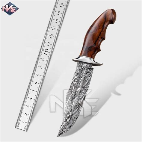 Fixed Blade Knife Damascus Steel Hunting Knife With Iron Wood Handle