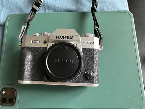 Fujifilm X-T20 and many accessories included, Photography, Cameras on ...