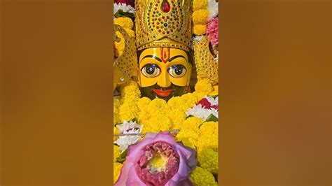 जय श्री श्याम बाबा श्याम का आज का श्रृंगार बाबा की कृपा बनी रहे Youtube